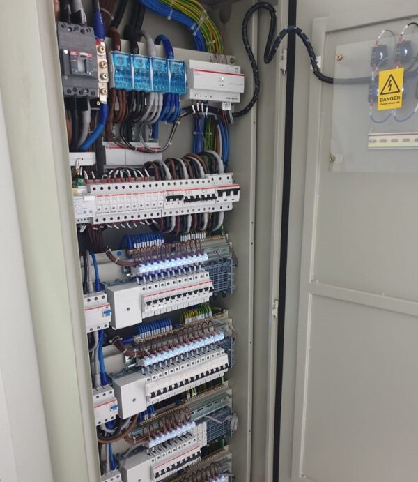 Power Distribution Boards – M&I Electric Far East